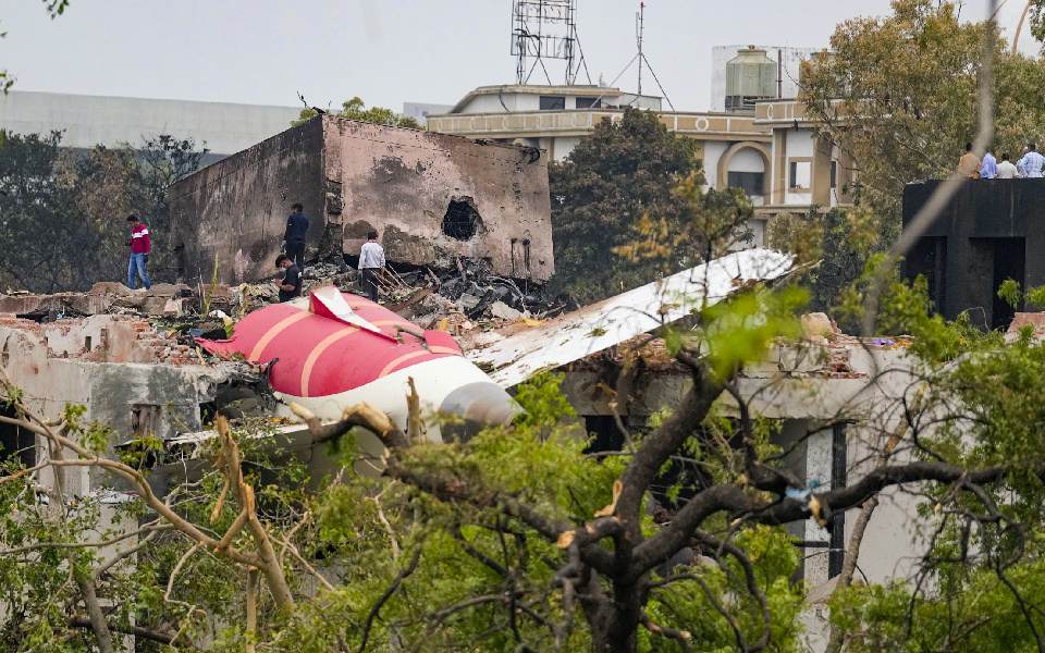Ahmedabad plane crash: 208 victims identified through DNA testing, 170 ... Ahmedabad plane crash: 208 victims identified through DNA testing, 170 ...