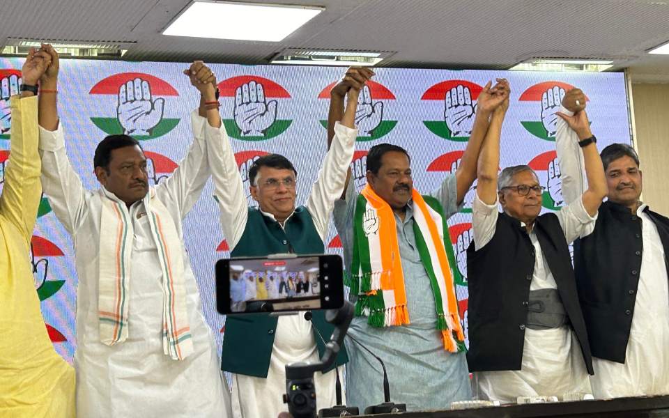 BJP MP from Bihar's Muzaffarpur Ajay Kumar Nishad joins Congress