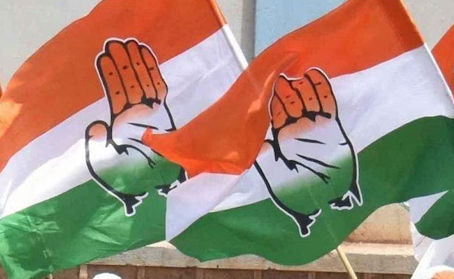 Cong issues whip to its MPs in LS to ensure their presence in House