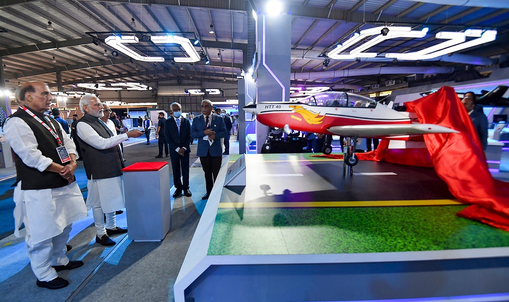 Decision of Indian defence forces to buy Indian equipment shows ...