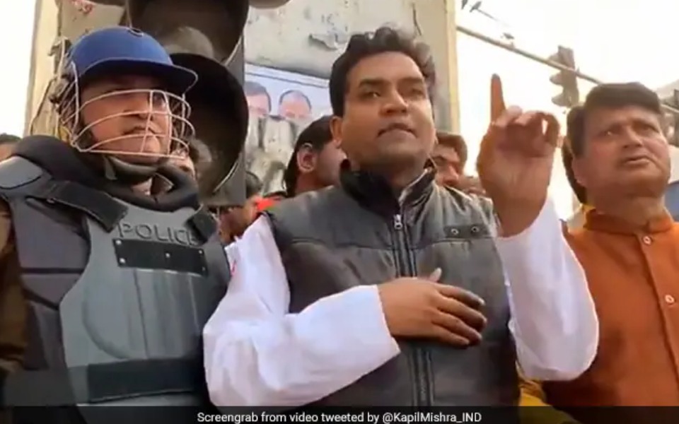 Delhi riots: Court orders FIR against cop for hate crime, says Kapil ...