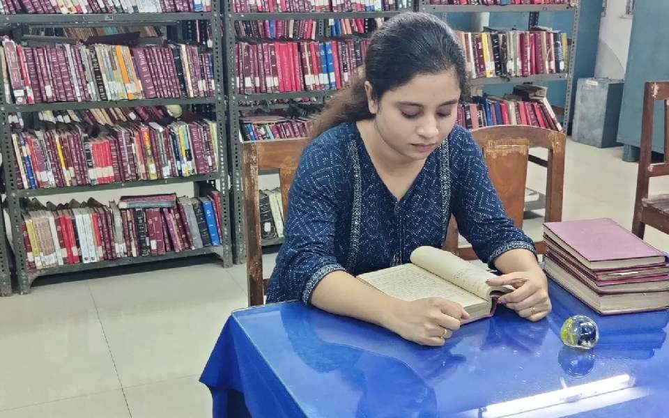 Nilufa Yasmin tops UGC NET JRF with 100 percentile, hopes to continue in academics