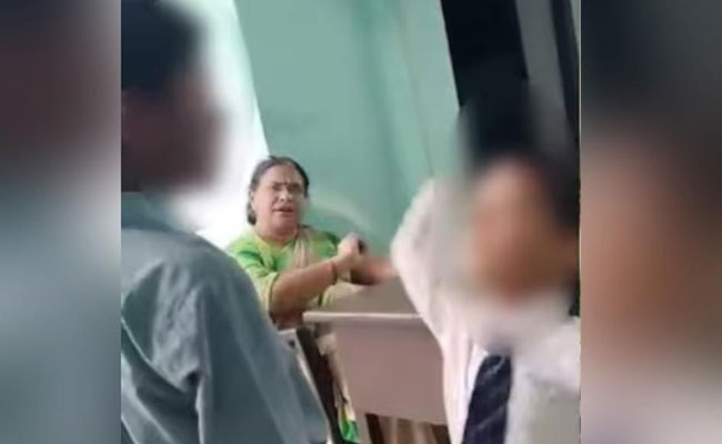 Slapping incident: SC asks UP government to facilitate admission of ...