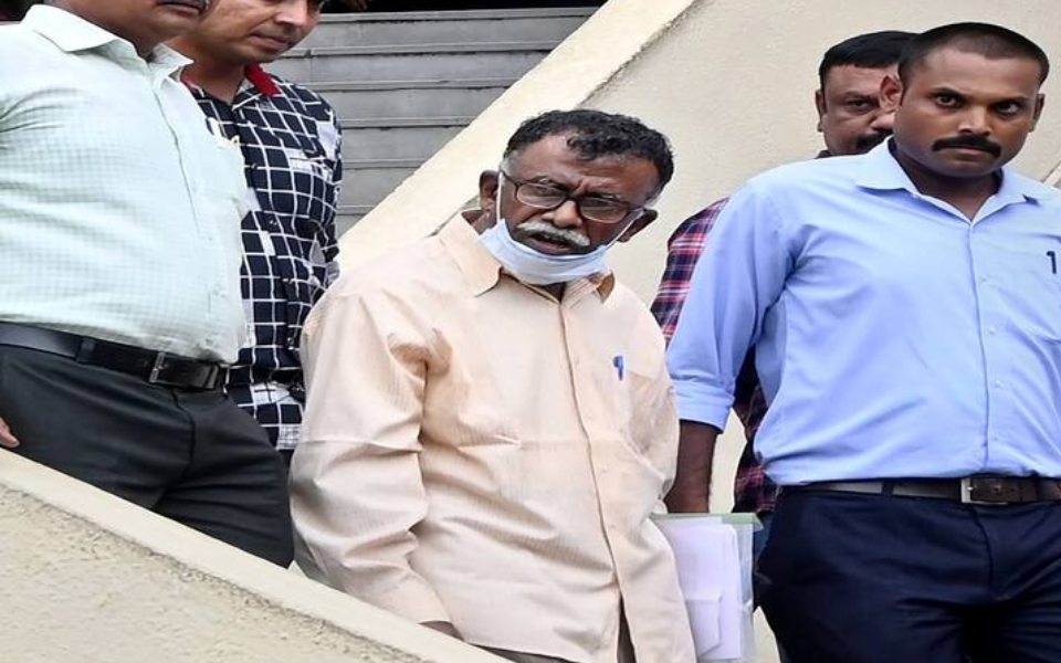 Guj HC grants regular bail to ex-DGP in case of fabricating evidence to ...