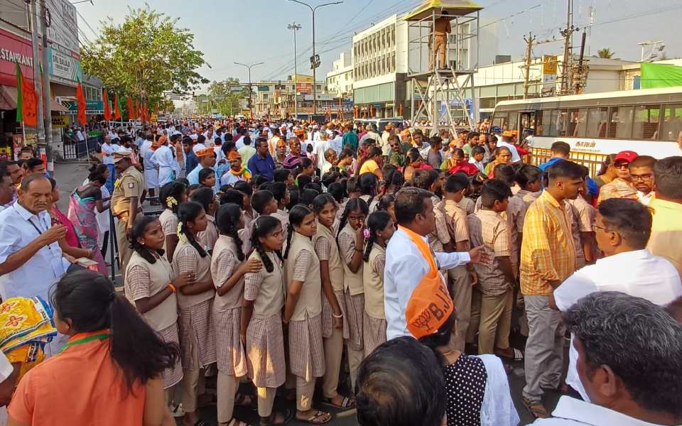 CPI writes to ECI against PM Modi for using school students in election ...