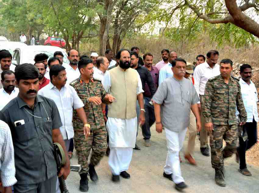 Tunnel collapse: South Central Railway joins rescue teams with metal ...