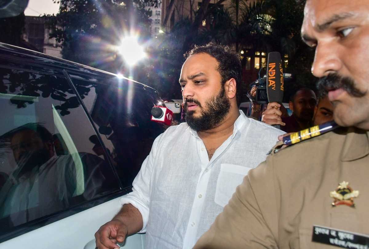 Baba Siddique murder probe: Son names builders, politicians in ...