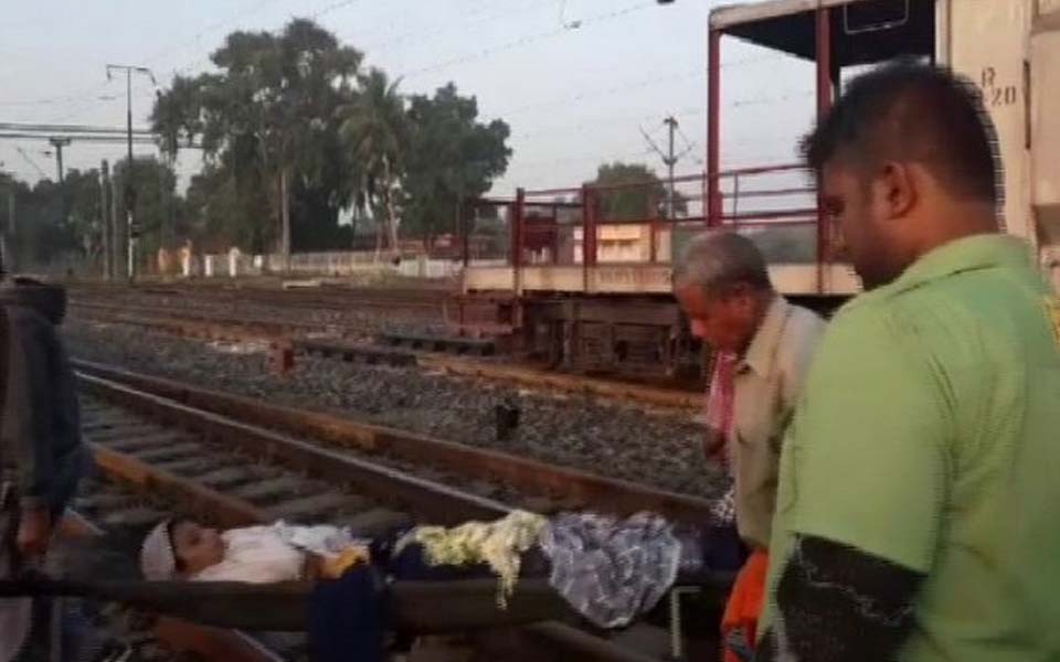 Woman gives birth to triplets in railway station, one survives