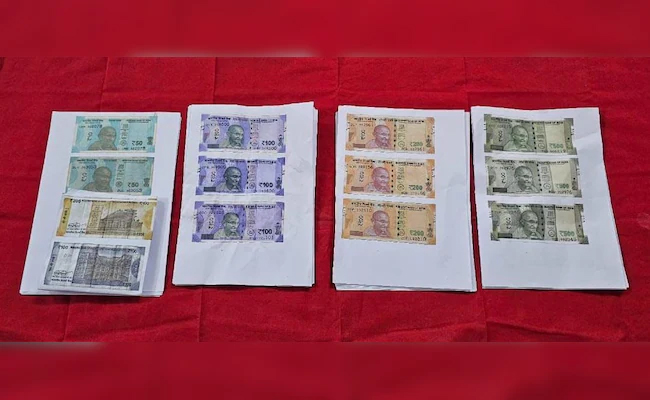 In a first, cops seize fake currency notes printed by Naxalites in ...