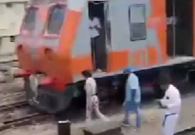 Two wheels of suburban train jump tracks at Dum Dum station in Kolkata ...