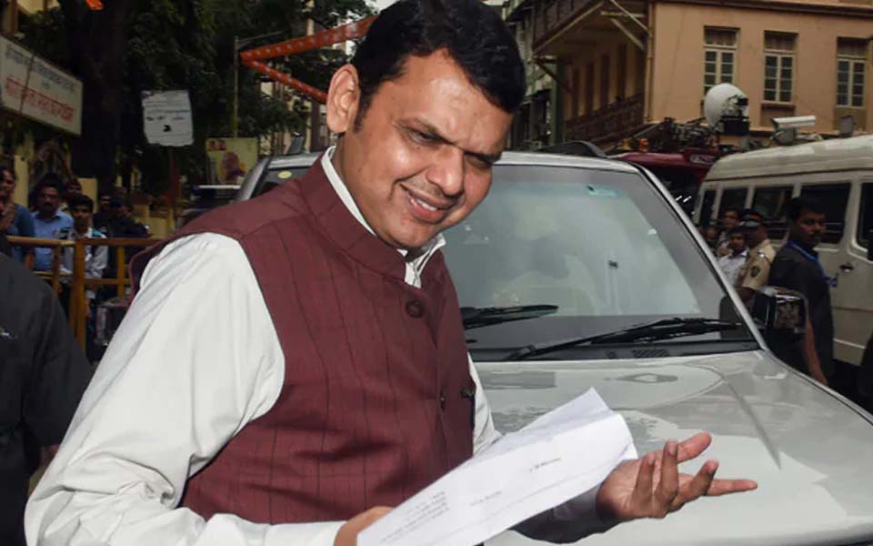 Fadnavis meets RSS chief Bhagwat as Maharashtra deadlock continues