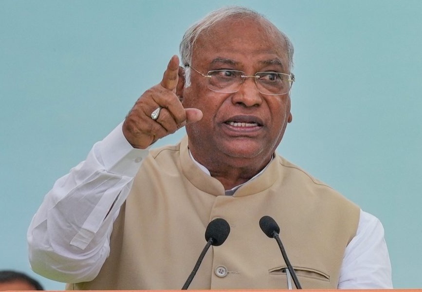 Modi inciting people, dividing society, alleges Kharge; Uddhav says ...