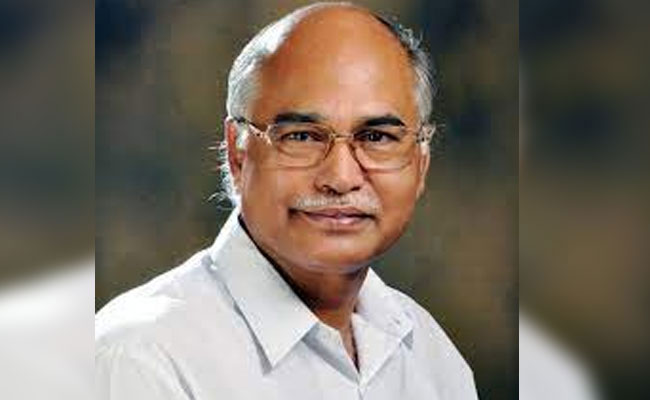 Four-storey building collapses in Gurgaon, seven feared trapped