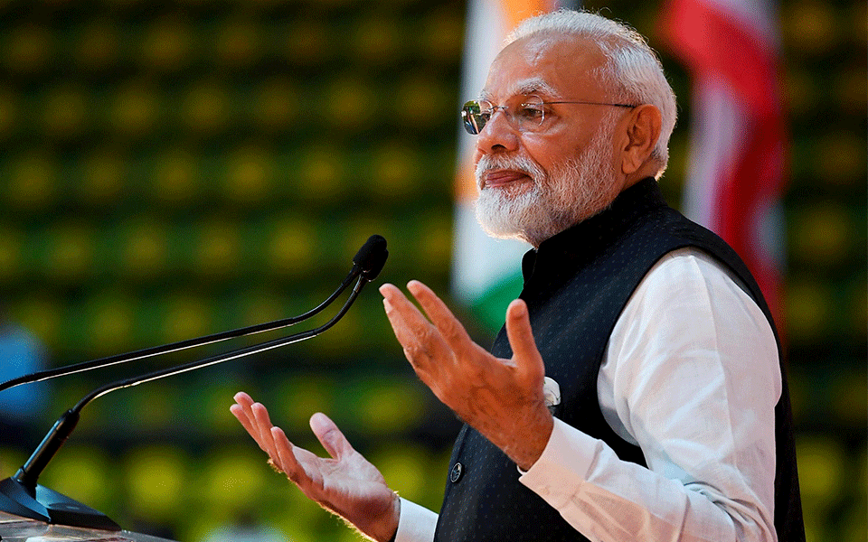 Former judges, bureaucrats defend Modi govt in an open letter, bash ...