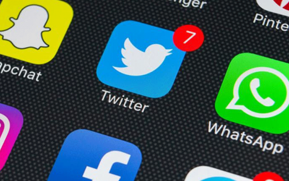 Twitter Blue signups unavailable after raft of fake accounts