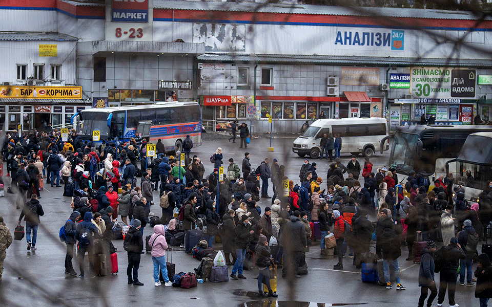 Do not move to border posts without coordination with us: Indian ...